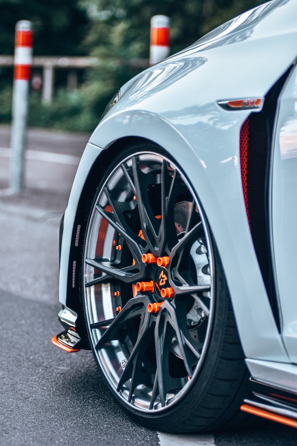 Here’s how to choose the best chrome, steel or alloy wheels for your ...